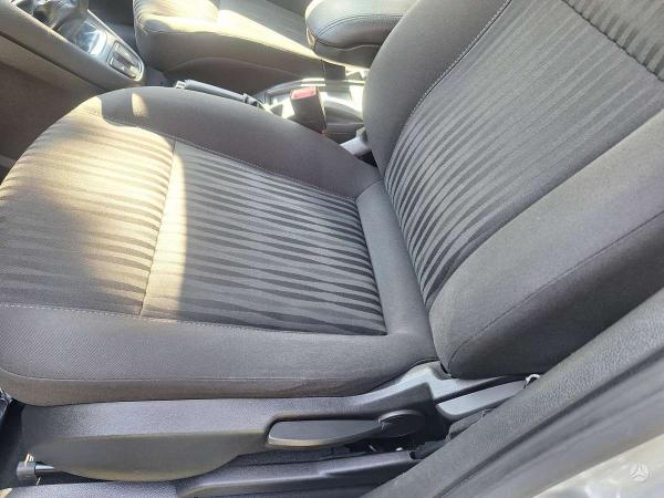 Pelēks Opel Zafira 2012 Utena, ar dzinēja tilpumu 1.60 L un nobraukumu 174 tūkst. km par 4100 €, foto 7 vietnē AUTOMOTO.COM.LV