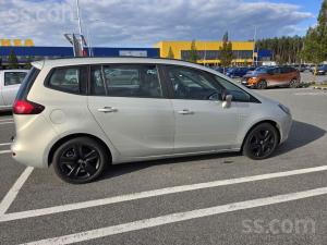 Grey Opel Zafira 2012 in Riga, with an engine capacity of 2.00 L and mileage of 291 thousand km for 3350 €, photo  on AUTOMOTO.COM.LV