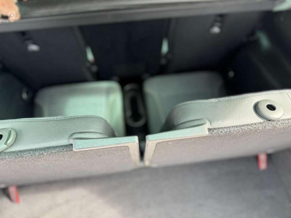 Grey Opel Zafira 2012 in Utena, with an engine capacity of 2.00 L and mileage of 248 thousand km for 4650 €, photo 10 on AUTOMOTO.COM.LV