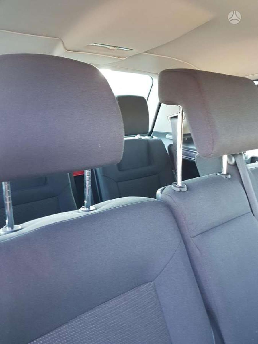 Grey Opel Zafira 2012 in Marijampole, with an engine capacity of 1.69 L and mileage of 204 thousand km for 3850 €, photo 15 on AUTOMOTO.COM.LV