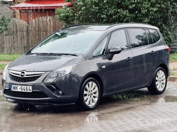 Pelēks Opel Zafira 2012 Rēzekne, ar dzinēja tilpumu 2.00 L un nobraukumu 256 tūkst. km par 7300 €, foto 3 vietnē AUTOMOTO.COM.LV