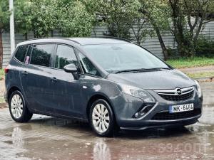 Pelēks Opel Zafira 2012 Rēzekne, ar dzinēja tilpumu 2.00 L un nobraukumu 256 tūkst. km par 7300 €, foto 4 vietnē AUTOMOTO.COM.LV
