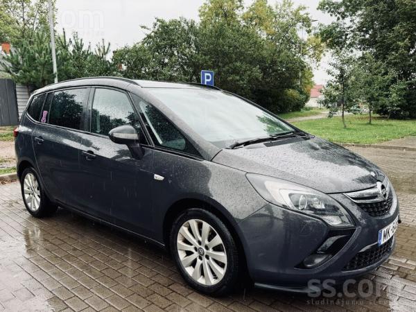 Pelēks Opel Zafira 2012 Rēzekne, ar dzinēja tilpumu 2.00 L un nobraukumu 256 tūkst. km par 7300 €, foto 5 vietnē AUTOMOTO.COM.LV