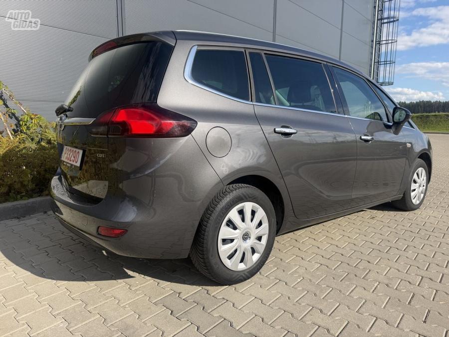 Grey Opel Zafira 2012 in Vilnius, with an engine capacity of 2.00 L and mileage of 230 thousand km for 4900 €, photo 11 on AUTOMOTO.COM.LV