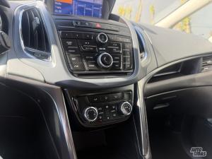 Grey Opel Zafira 2012 in Vilnius, with an engine capacity of 2.00 L and mileage of 230 thousand km for 4900 €, photo 22 on AUTOMOTO.COM.LV