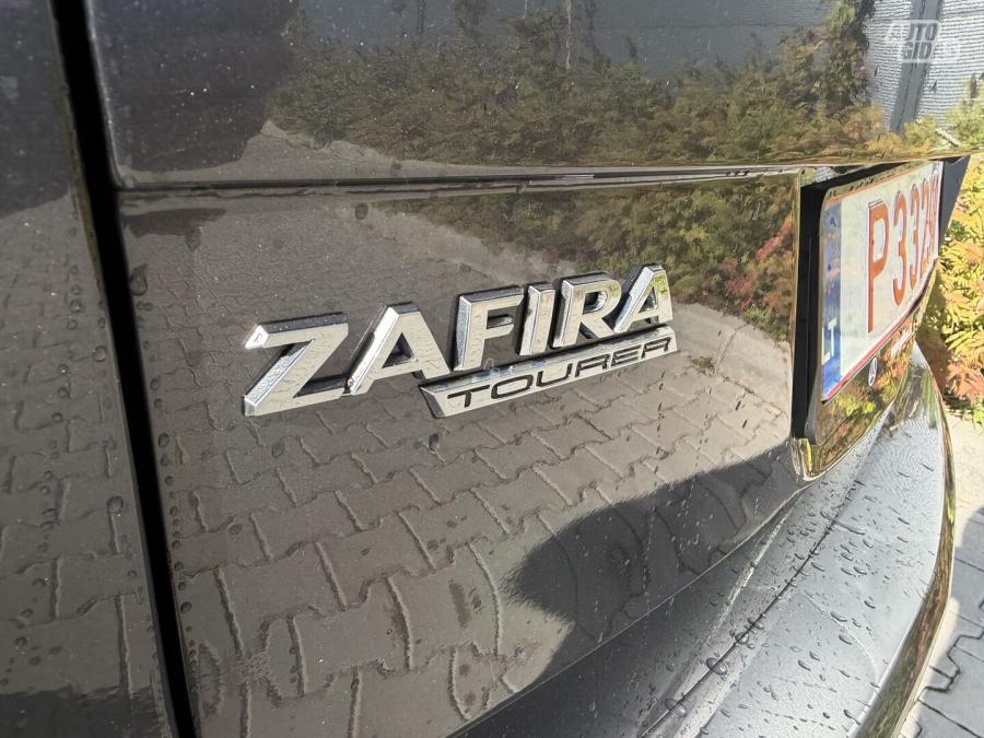 Grey Opel Zafira 2012 in Vilnius, with an engine capacity of 2.00 L and mileage of 230 thousand km for 4900 €, photo 33 on AUTOMOTO.COM.LV