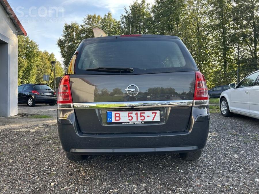 Pelēks Opel Zafira 2012 Limbaži, ar dzinēja tilpumu 1.60 L un nobraukumu 202 tūkst. km par 4250 €, foto 6 vietnē AUTOMOTO.COM.LV
