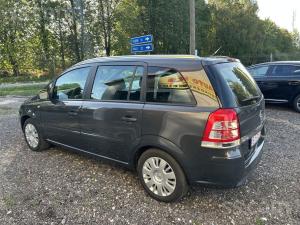 Pelēks Opel Zafira 2012 Limbaži, ar dzinēja tilpumu 1.60 L un nobraukumu 202 tūkst. km par 4250 €, foto 7 vietnē AUTOMOTO.COM.LV