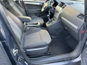 Pelēks Opel Zafira 2012 Limbaži, ar dzinēja tilpumu 1.60 L un nobraukumu 202 tūkst. km par 4250 €, foto 10 vietnē AUTOMOTO.COM.LV