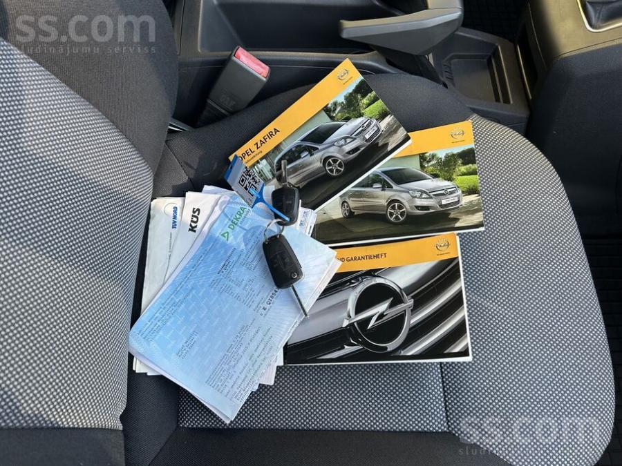 Pelēks Opel Zafira 2012 Limbaži, ar dzinēja tilpumu 1.60 L un nobraukumu 202 tūkst. km par 4250 €, foto 12 vietnē AUTOMOTO.COM.LV