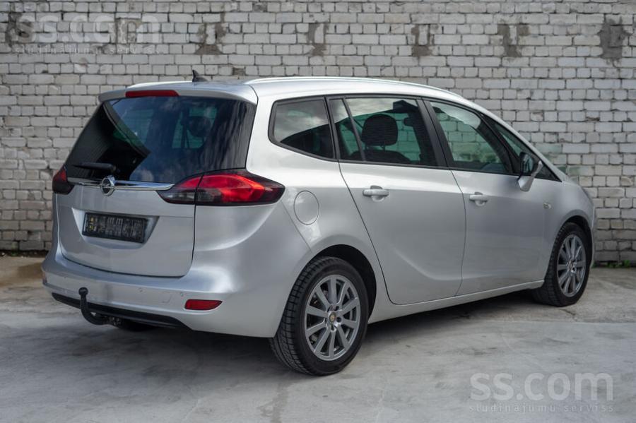 Pelēks Opel Zafira 2012 Liepāja, ar dzinēja tilpumu 2.00 L un nobraukumu 284 tūkst. km par 3900 €, foto 7 vietnē AUTOMOTO.COM.LV