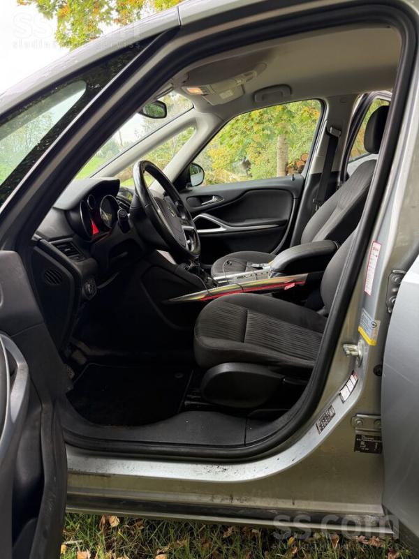 Pelēks Opel Zafira 2012 Ogre, ar dzinēja tilpumu 1.40 L un nobraukumu 178 tūkst. km par 5400 €, foto 10 vietnē AUTOMOTO.COM.LV