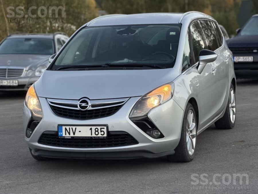 Grey Opel Zafira 2012 in Ogre, with an engine capacity of 2.00 L and mileage of 336 thousand km for 4300 €, photo 10 on AUTOMOTO.COM.LV