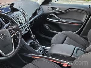 Grey Opel Zafira 2012 in Jekabpils, with an engine capacity of 2.00 L and mileage of 263 thousand km for 6290 €, photo 11 on AUTOMOTO.COM.LV