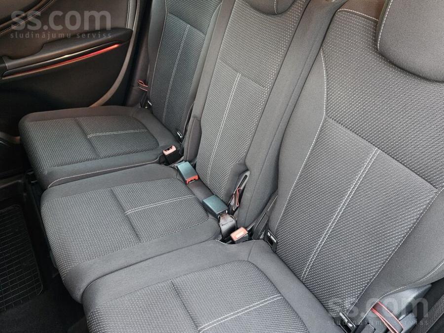 Grey Opel Zafira 2012 in Jekabpils, with an engine capacity of 2.00 L and mileage of 263 thousand km for 6290 €, photo 13 on AUTOMOTO.COM.LV
