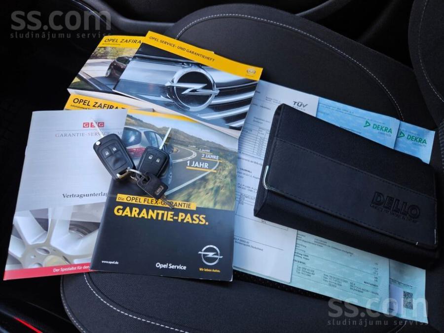 Grey Opel Zafira 2012 in Jekabpils, with an engine capacity of 2.00 L and mileage of 263 thousand km for 6290 €, photo 33 on AUTOMOTO.COM.LV