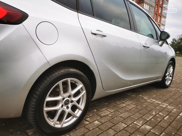 Pelēks Opel Zafira 2012 Klaipėda, ar dzinēja tilpumu 2.00 L un nobraukumu 198 tūkst. km par 4990 €, foto 11 vietnē AUTOMOTO.COM.LV