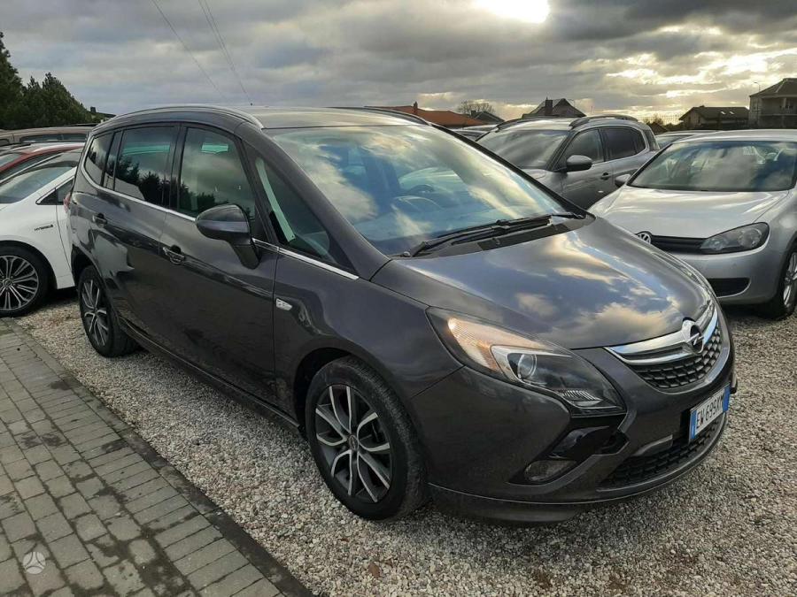 Pelēks Opel Zafira 2013 Kauņa, ar dzinēja tilpumu 1.60 L un nobraukumu 160 tūkst. km par 4950 €, foto 4 vietnē AUTOMOTO.COM.LV