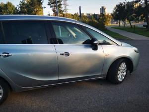 Grey Opel Zafira 2013 in Vilnius, with an engine capacity of 1.40 L and mileage of 147 thousand km for 5555 €, photo 16 on AUTOMOTO.COM.LV