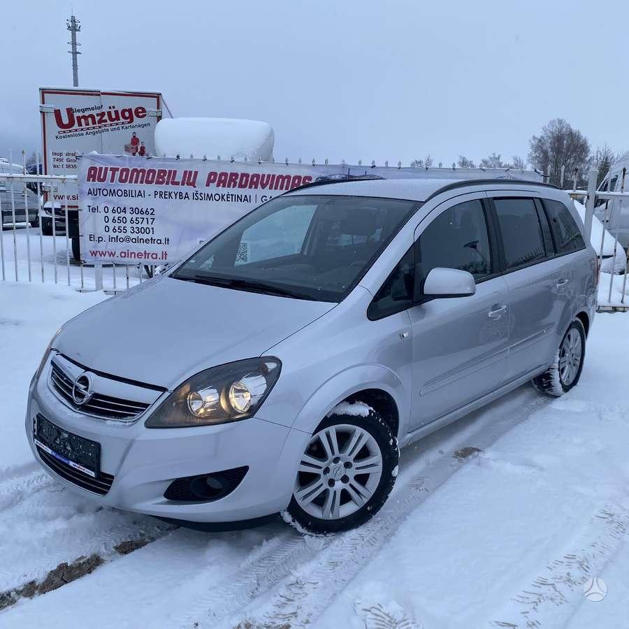 Pelēks Opel Zafira 2013 Marijampole, ar dzinēja tilpumu 1.80 L un nobraukumu 103 tūkst. km par 4650 €, foto 1 vietnē AUTOMOTO.COM.LV