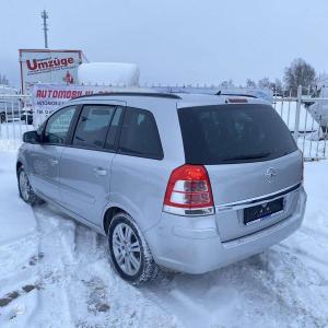 Pelēks Opel Zafira 2013 Marijampole, ar dzinēja tilpumu 1.80 L un nobraukumu 103 tūkst. km par 4650 €, foto 2 vietnē AUTOMOTO.COM.LV