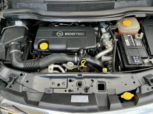 Grey Opel Zafira 2013 in Kaunas, with an engine capacity of 1.70 L and mileage of 242 thousand km for 3600 €, photo 8 on AUTOMOTO.COM.LV