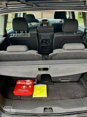 Grey Opel Zafira 2013 in Kaunas, with an engine capacity of 1.70 L and mileage of 242 thousand km for 3600 €, photo 13 on AUTOMOTO.COM.LV