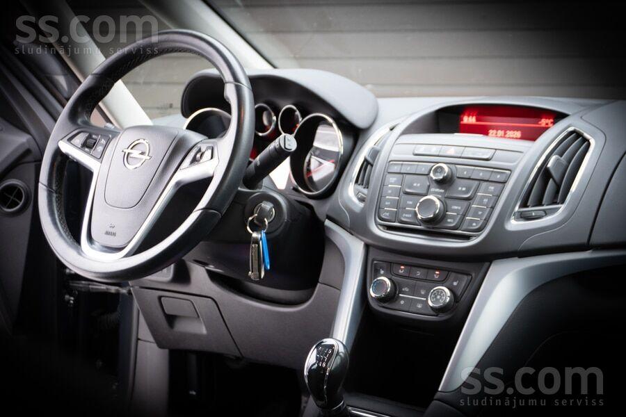 Pelēks Opel Zafira 2013 Rīga, ar dzinēja tilpumu 2.00 L un nobraukumu 228 tūkst. km par 5990 €, foto 6 vietnē AUTOMOTO.COM.LV