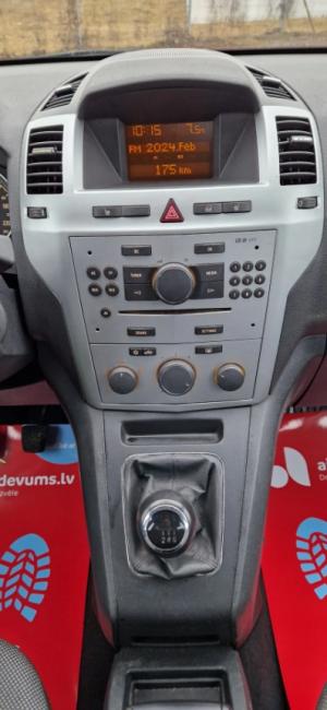 Pelēks Opel Zafira 2013 Rīga, ar dzinēja tilpumu 1.70 L un nobraukumu 368 tūkst. km par 2950 €, foto 12 vietnē AUTOMOTO.COM.LV