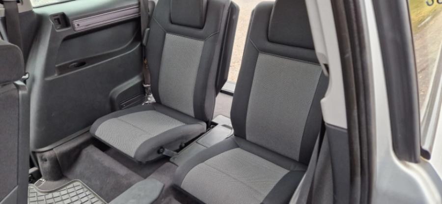 Pelēks Opel Zafira 2013 Rīga, ar dzinēja tilpumu 1.70 L un nobraukumu 368 tūkst. km par 2950 €, foto 22 vietnē AUTOMOTO.COM.LV