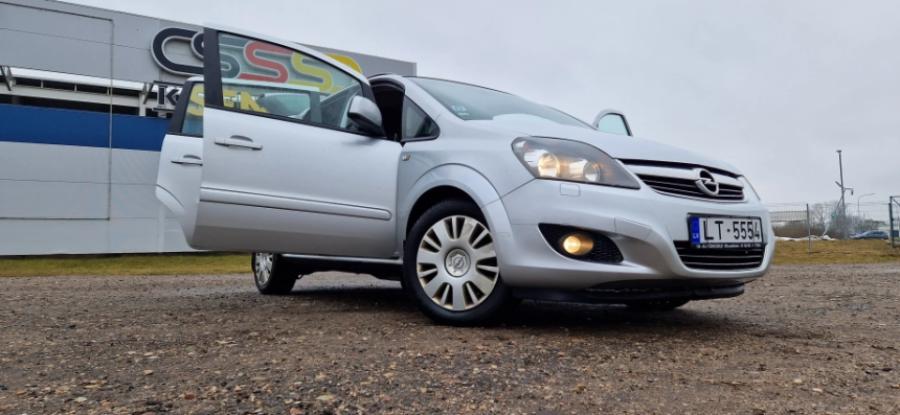 Pelēks Opel Zafira 2013 Rīga, ar dzinēja tilpumu 1.70 L un nobraukumu 368 tūkst. km par 2950 €, foto 33 vietnē AUTOMOTO.COM.LV