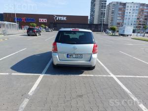 Pelēks Opel Zafira 2013 Rīga, ar dzinēja tilpumu 1.70 L un nobraukumu 187 tūkst. km par 1700 €, foto 5 vietnē AUTOMOTO.COM.LV