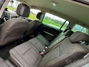 Grey Opel Zafira 2013 in Daugavpils, with an engine capacity of 1.60 L and mileage of 0 thousand km for 5650 €, photo 14 on AUTOMOTO.COM.LV