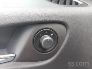 Grey Opel Zafira 2013 in Daugavpils, with an engine capacity of 1.60 L and mileage of 0 thousand km for 5650 €, photo 17 on AUTOMOTO.COM.LV