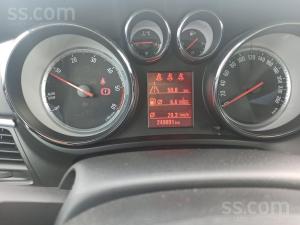 Grey Opel Zafira 2013 in Daugavpils, with an engine capacity of 1.60 L and mileage of 0 thousand km for 5650 €, photo 21 on AUTOMOTO.COM.LV