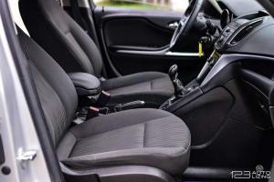 Grey Opel Zafira 2013 in Kretinga, with an engine capacity of 2.00 L and mileage of 227 thousand km for 5650 €, photo 14 on AUTOMOTO.COM.LV