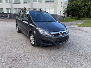 Grey Opel Zafira 2013 in Alytus, with an engine capacity of 1.70 L and mileage of 219 thousand km for 4150 €, photo 4 on AUTOMOTO.COM.LV