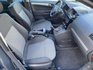 Grey Opel Zafira 2013 in Alytus, with an engine capacity of 1.70 L and mileage of 219 thousand km for 4150 €, photo 14 on AUTOMOTO.COM.LV
