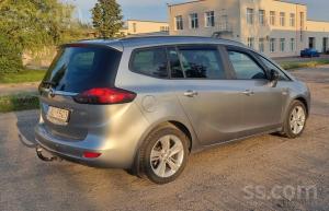 Pelēks Opel Zafira 2013 Aizkraukle, ar dzinēja tilpumu 2.00 L un nobraukumu 232 tūkst. km par 6374 €, foto 3 vietnē AUTOMOTO.COM.LV