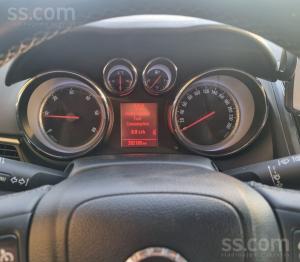 Pelēks Opel Zafira 2013 Aizkraukle, ar dzinēja tilpumu 2.00 L un nobraukumu 232 tūkst. km par 6374 €, foto 12 vietnē AUTOMOTO.COM.LV