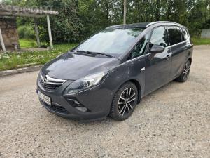 Pelēks Opel Zafira 2013 Ogre, ar dzinēja tilpumu 1.40 L un nobraukumu 270 tūkst. km par 3750 €, foto  vietnē AUTOMOTO.COM.LV