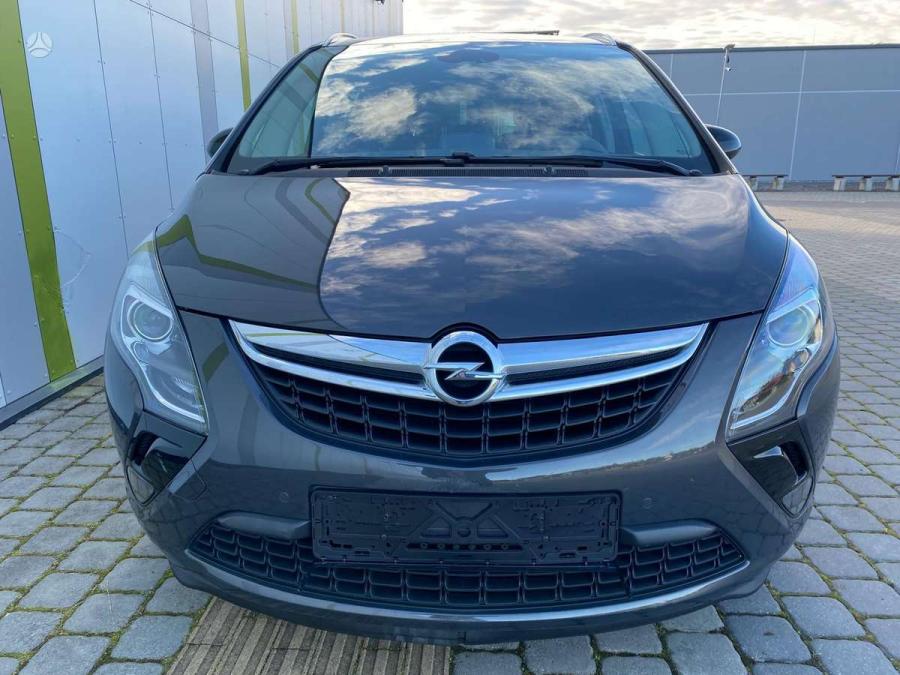 Pelēks Opel Zafira 2013 Raseiniai, ar dzinēja tilpumu 1.91 L un nobraukumu 153 tūkst. km par 4900 €, foto 9 vietnē AUTOMOTO.COM.LV