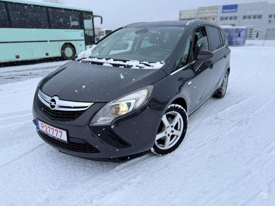 Pelēks Opel Zafira 2014 Ukmergė, ar dzinēja tilpumu 1.60 L un nobraukumu 290 tūkst. km par 4500 €, foto 1 vietnē AUTOMOTO.COM.LV