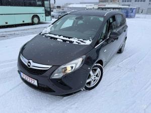 Pelēks Opel Zafira 2014 Ukmergė, ar dzinēja tilpumu 1.60 L un nobraukumu 290 tūkst. km par 4500 €, foto 4 vietnē AUTOMOTO.COM.LV