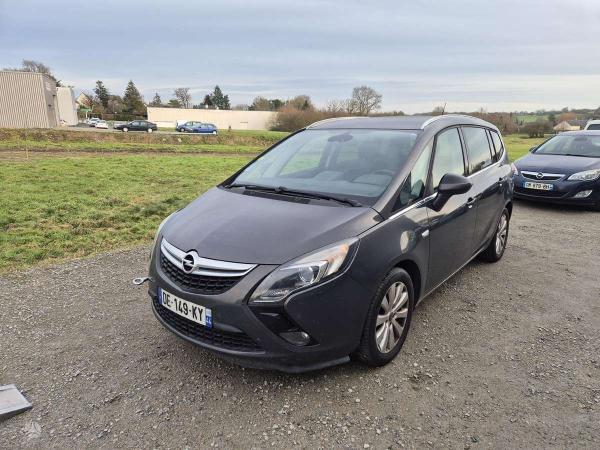 Pelēks Opel Zafira 2014 Tauragė, ar dzinēja tilpumu 1.60 L un nobraukumu 250 tūkst. km par 3200 €, foto 1 vietnē AUTOMOTO.COM.LV