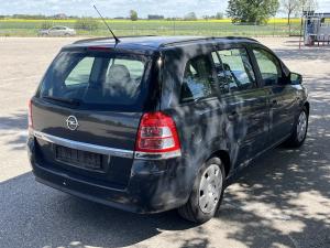 Pelēks Opel Zafira 2014 Marijampole, ar dzinēja tilpumu 1.70 L un nobraukumu 276 tūkst. km par 3550 €, foto 9 vietnē AUTOMOTO.COM.LV