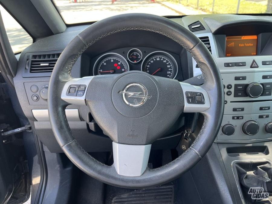 Pelēks Opel Zafira 2014 Marijampole, ar dzinēja tilpumu 1.70 L un nobraukumu 276 tūkst. km par 3550 €, foto 14 vietnē AUTOMOTO.COM.LV