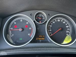Pelēks Opel Zafira 2014 Marijampole, ar dzinēja tilpumu 1.70 L un nobraukumu 276 tūkst. km par 3550 €, foto 16 vietnē AUTOMOTO.COM.LV