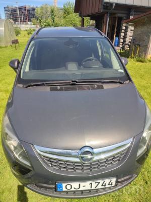 Pelēks Opel Zafira 2014 Rīga, ar dzinēja tilpumu 1.60 L un nobraukumu 284 tūkst. km par 4100 €, foto  vietnē AUTOMOTO.COM.LV