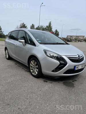 Pelēks Opel Zafira 2014 Daugavpils, ar dzinēja tilpumu 1.90 L un nobraukumu 306 tūkst. km par 4000 €, foto  vietnē AUTOMOTO.COM.LV
